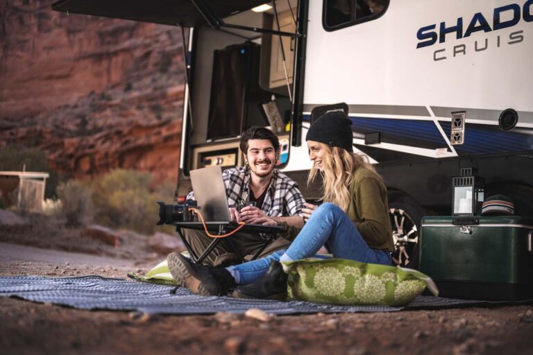 Cruiser RV | Shadow Cruiser Ultra Light Travel Trailer