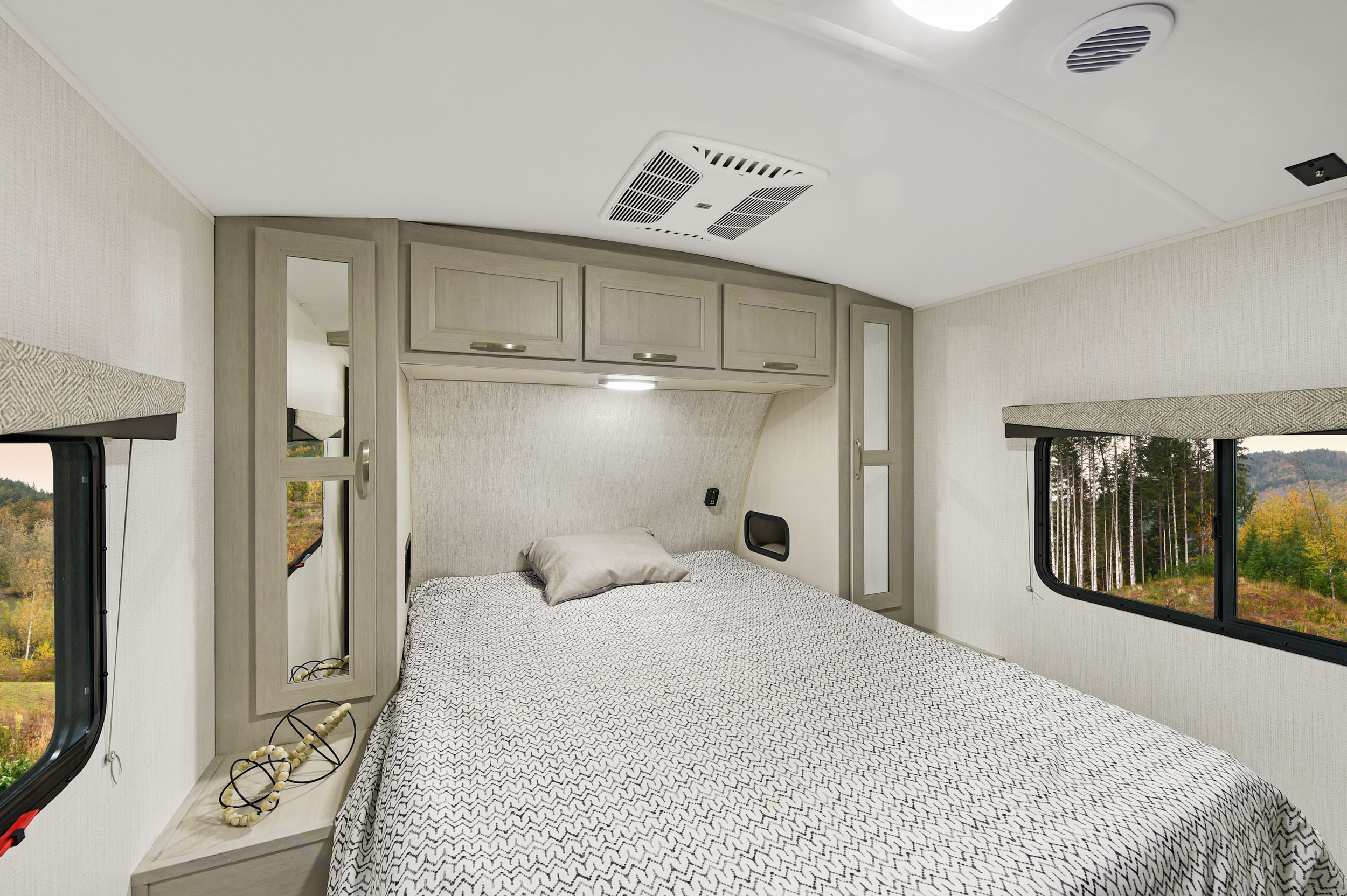 260RBS | Cruiser RVs