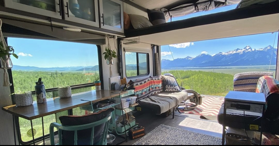 Decorating RV Interiors | Cruiser RVs