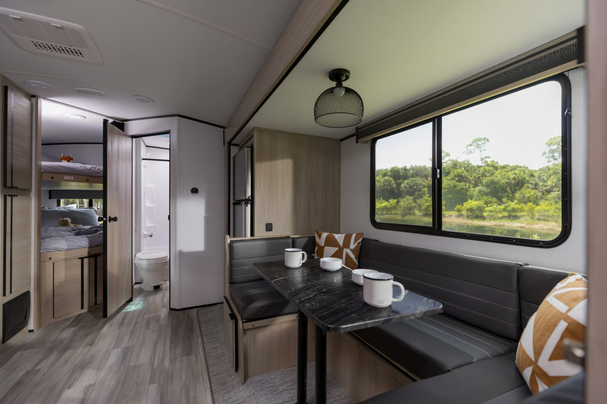 Decorating RV Interiors | Cruiser RVs