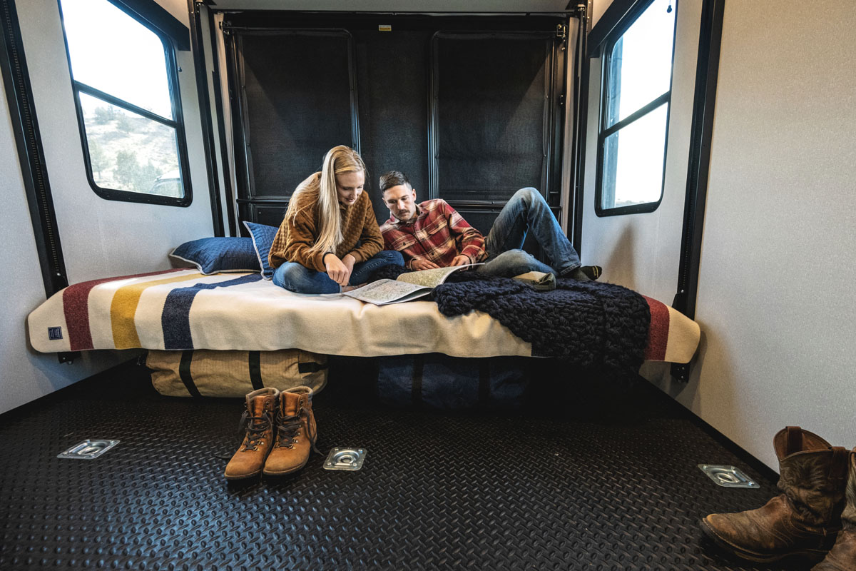 Guide to Maximizing RV Sleeping Arrangements | Cruiser RVs